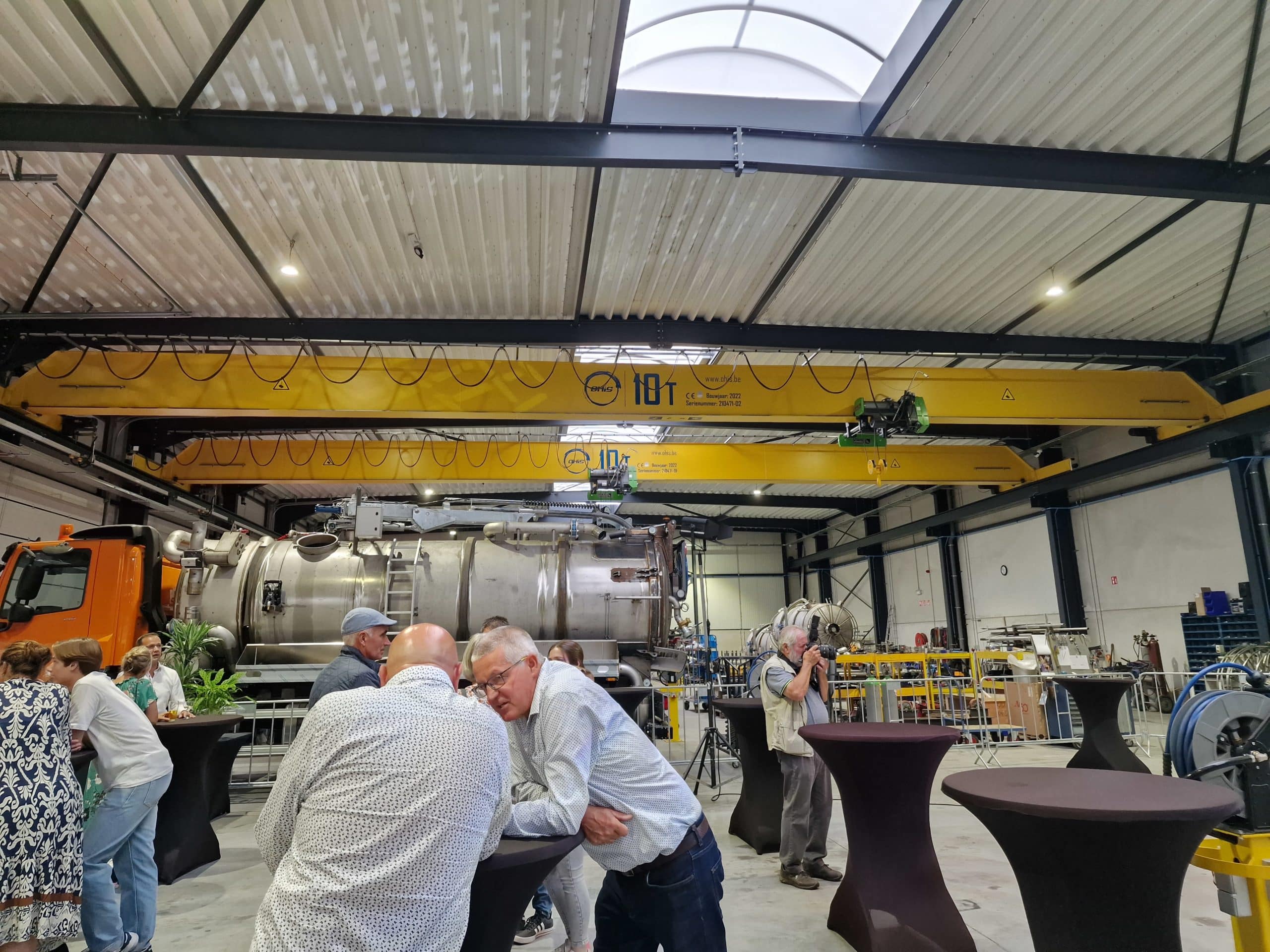 Installation of two 10t cranes - Ohis